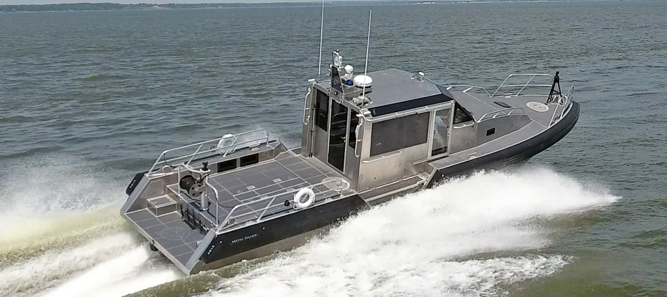 55 Defiant Pilot | Metal Shark