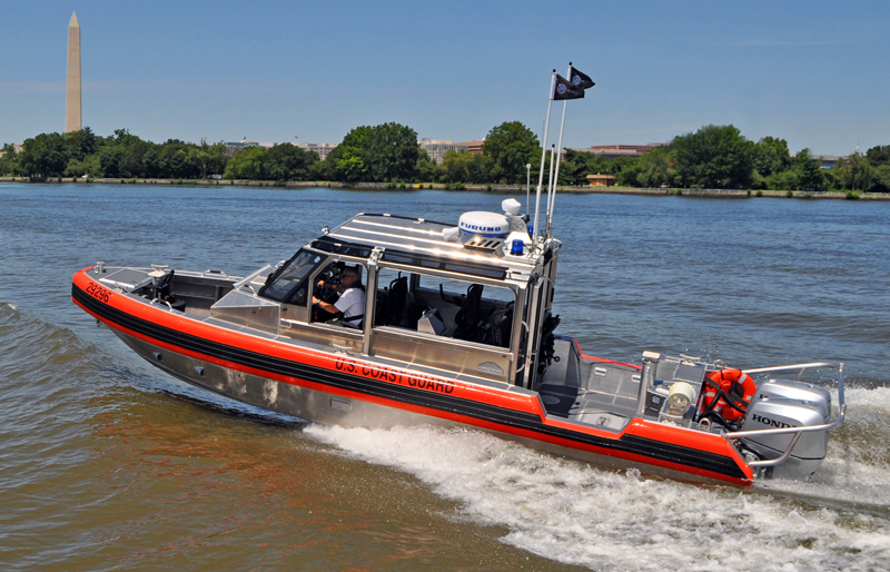 29 Defiant | Metal Shark