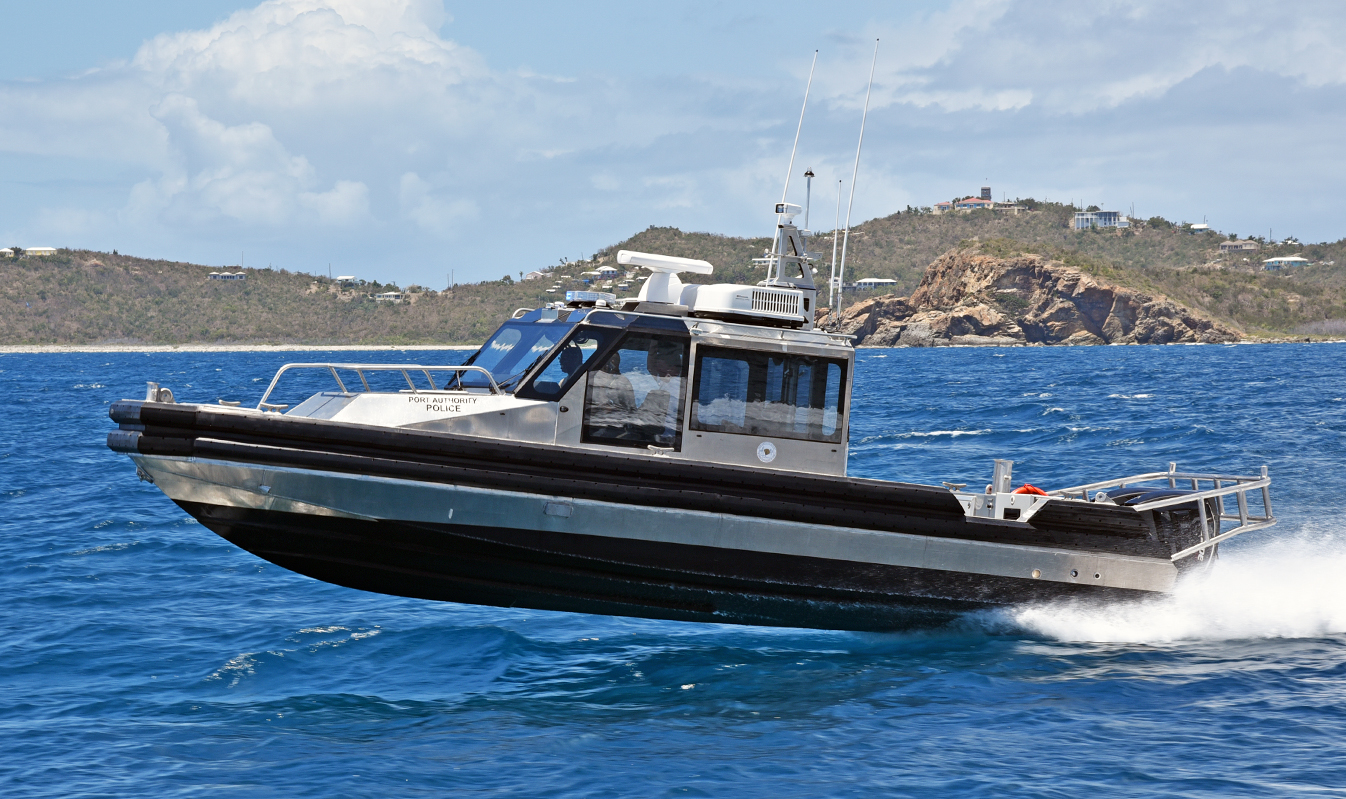 32 Defiant | Metal Shark