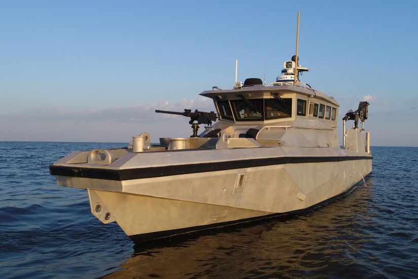 40 Defiant Image Gallery | Metal Shark