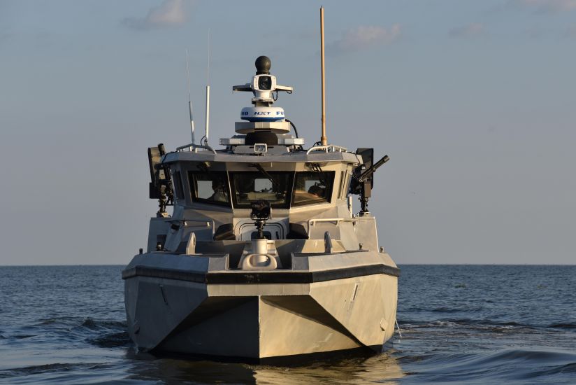 40 Defiant Image Gallery | Metal Shark