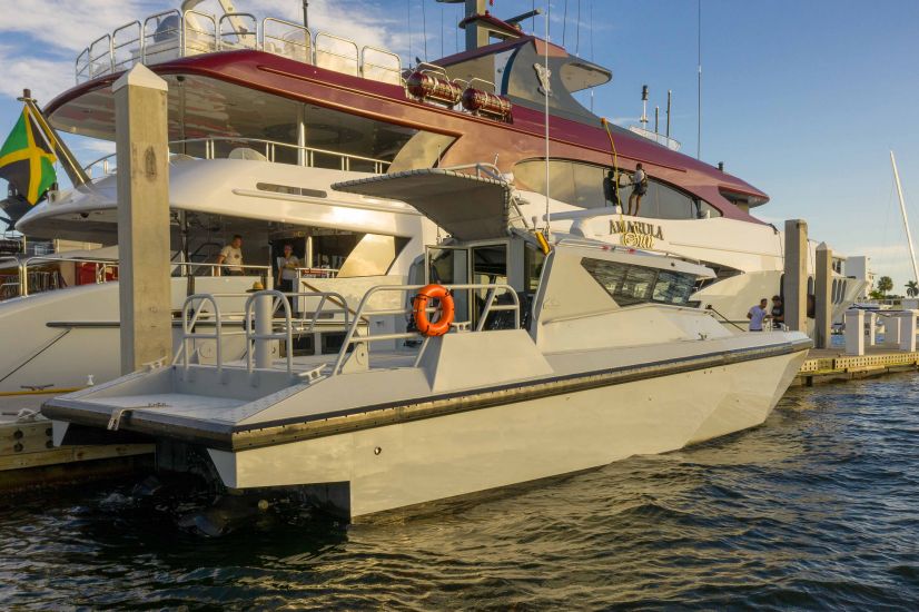 40 Defiant Tender Gallery | Metal Shark