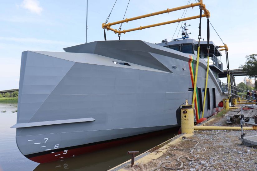 115 Defiant Launch Gallery | Metal Shark