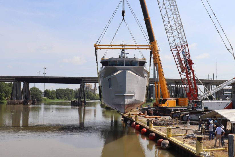 115 Defiant Launch Gallery | Metal Shark